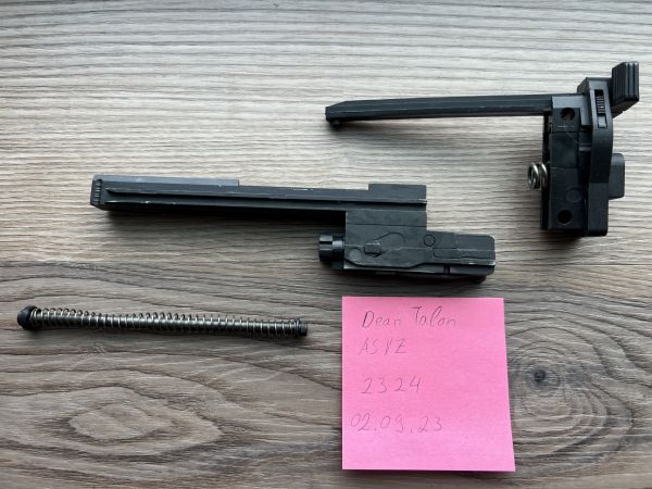 VFC MP7 Bolt mit Zubehör | Airsoft-Verzeichnis